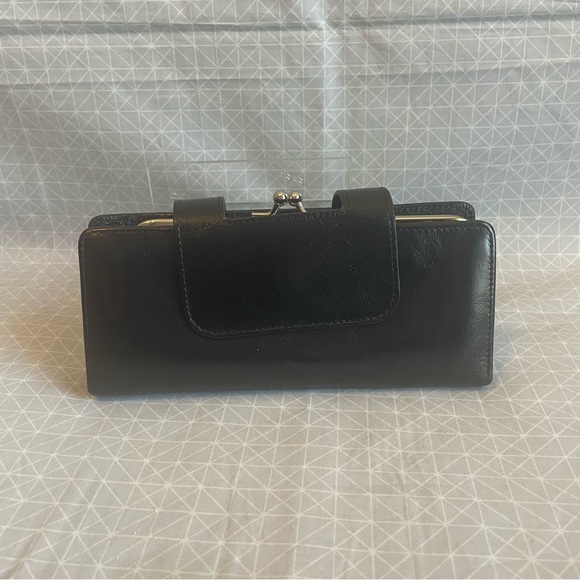 HOBO | Bags | Hobo Nancy Magnetic Continental Wallet Black Leather ...